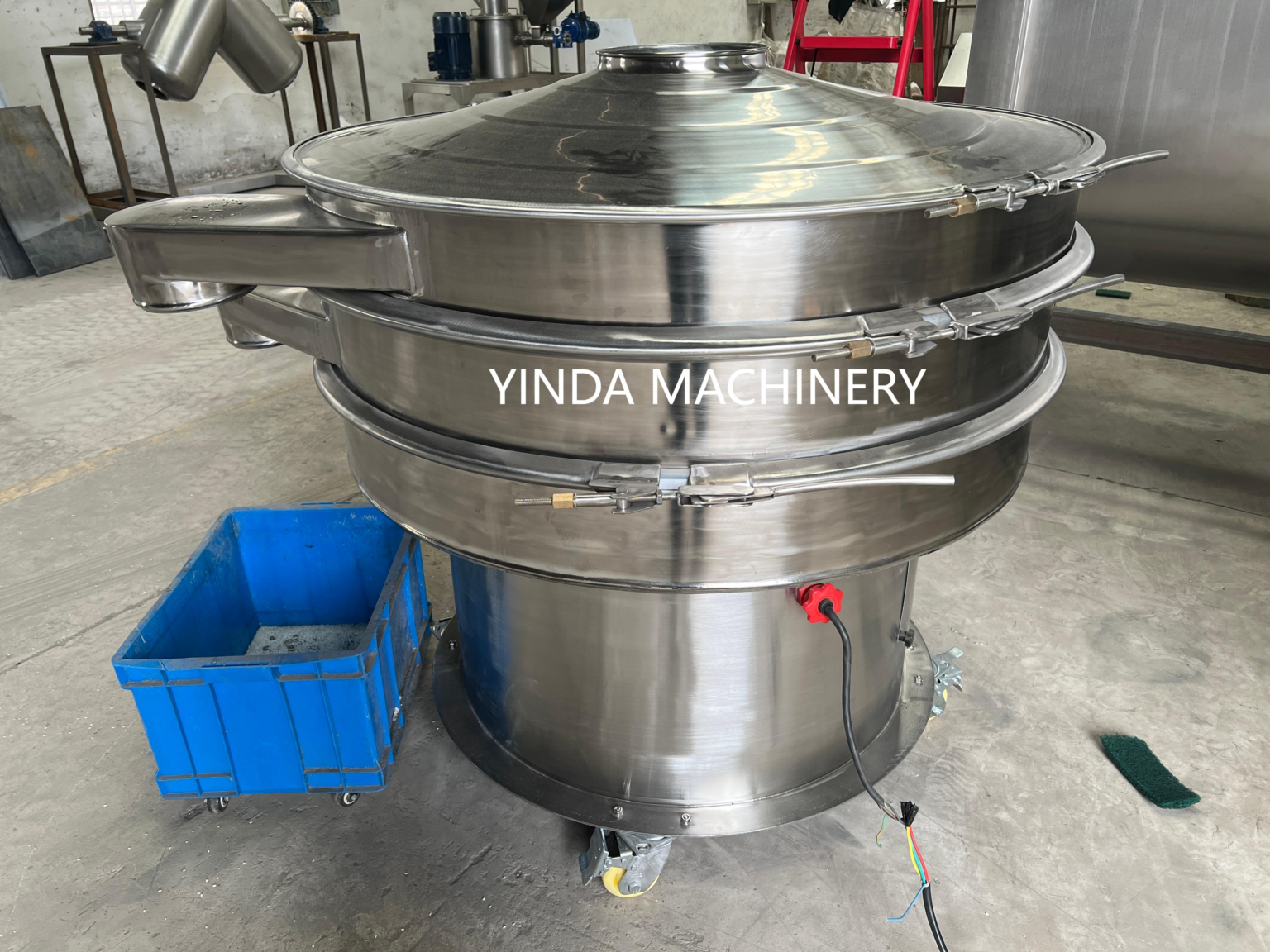 How to Mill Dried Anchovies to Achieve Uniform Fish Flour - Yinda Machinery